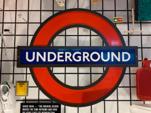 How to Use the Tube (London Underground) - The London Eats List